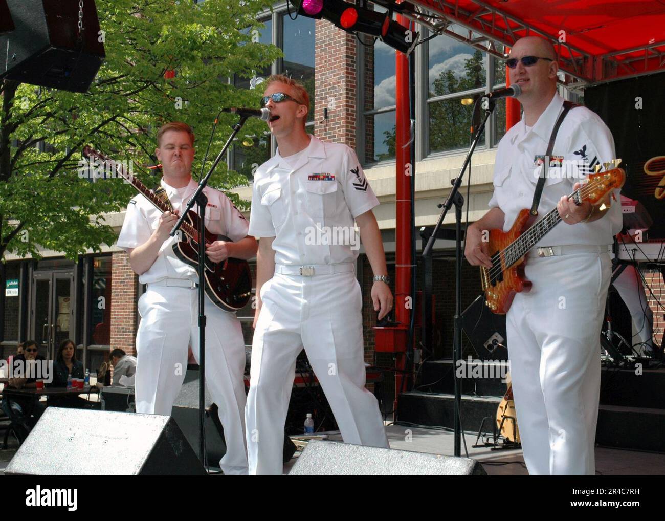 US Navy The Great Lakes Navy Band Rock Ensemble Stock Photo - Alamy