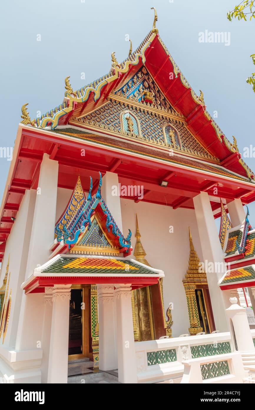 Wat Thong Nopphakhun, Thai Buddhist temple in Khlong San, Bangkok ...