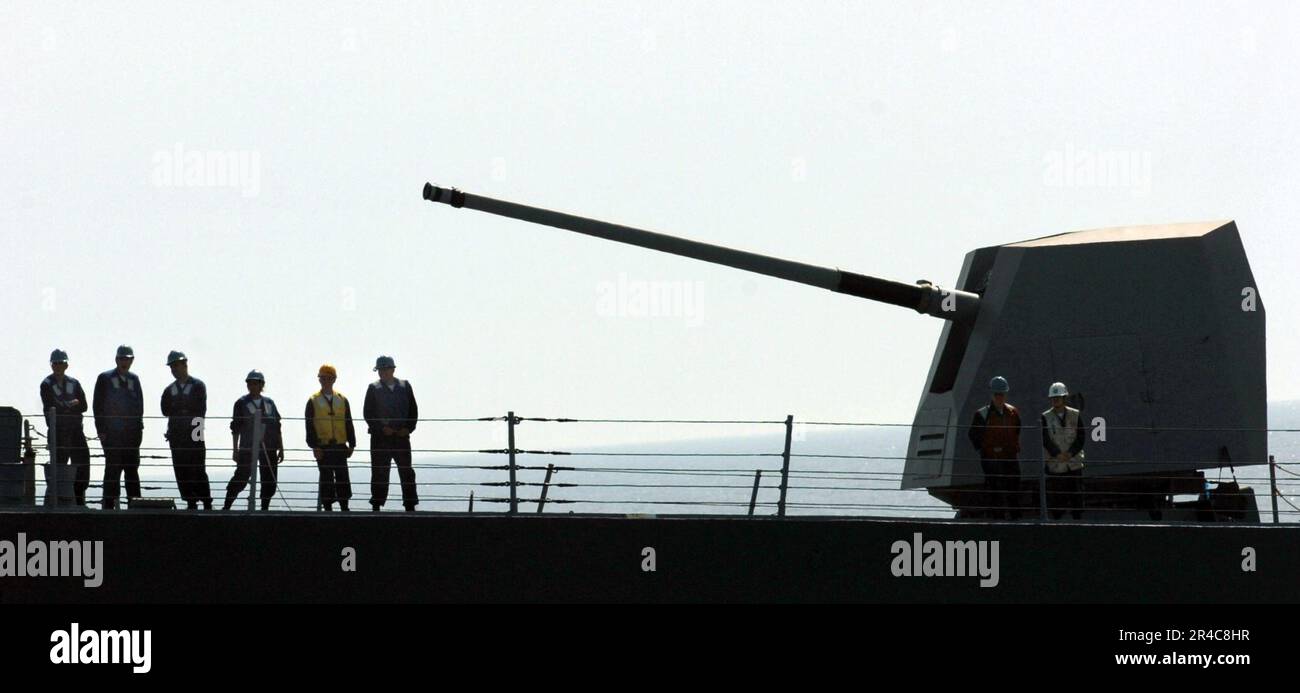 US Navy Crew members aboard the guided-missile destroyer USS McCampbell ...