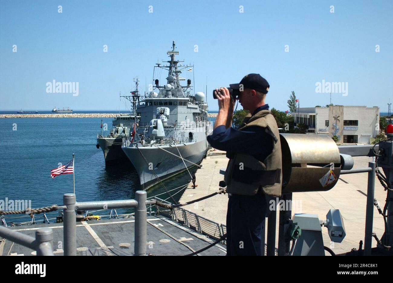 US Navy A Sailor assigned to the guided-missile frigate USS Nicholas ...