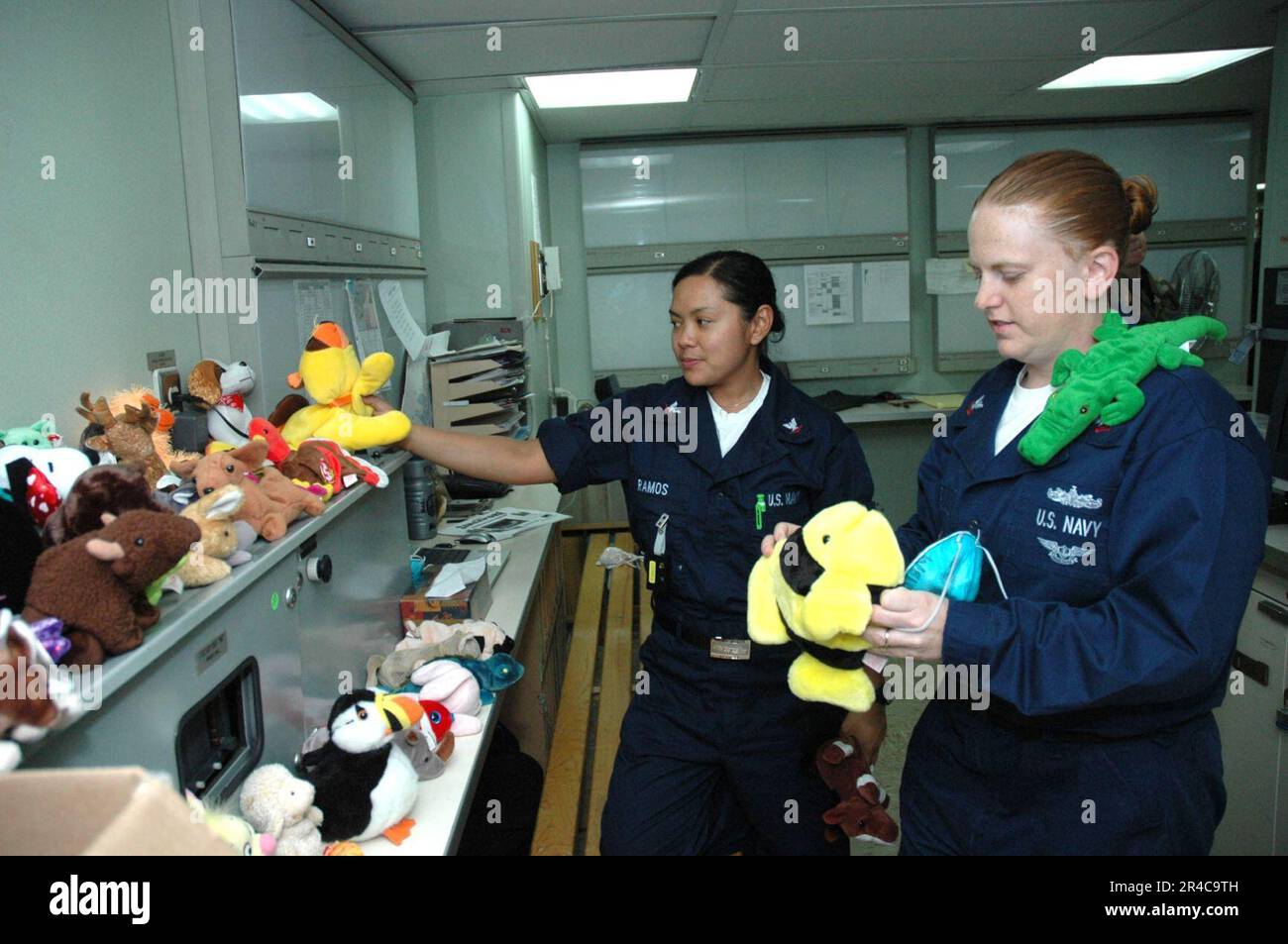 U s navy hospitalman 3rd class hi-res stock photography and images - Alamy
