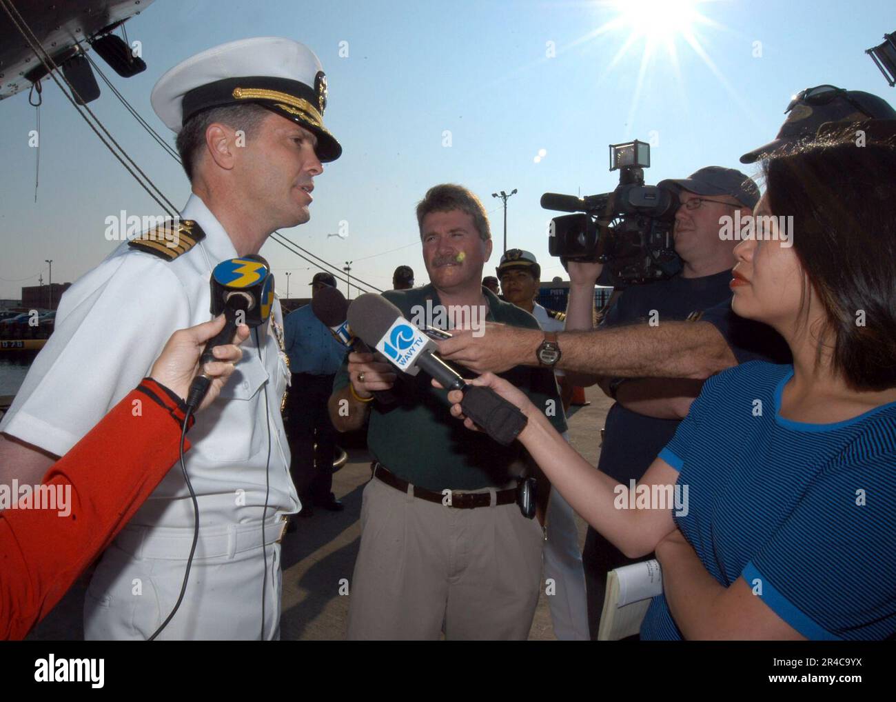 US Navy USS Iwo Jima (LHD 7) Commanding Officer, Capt. Michael A ...