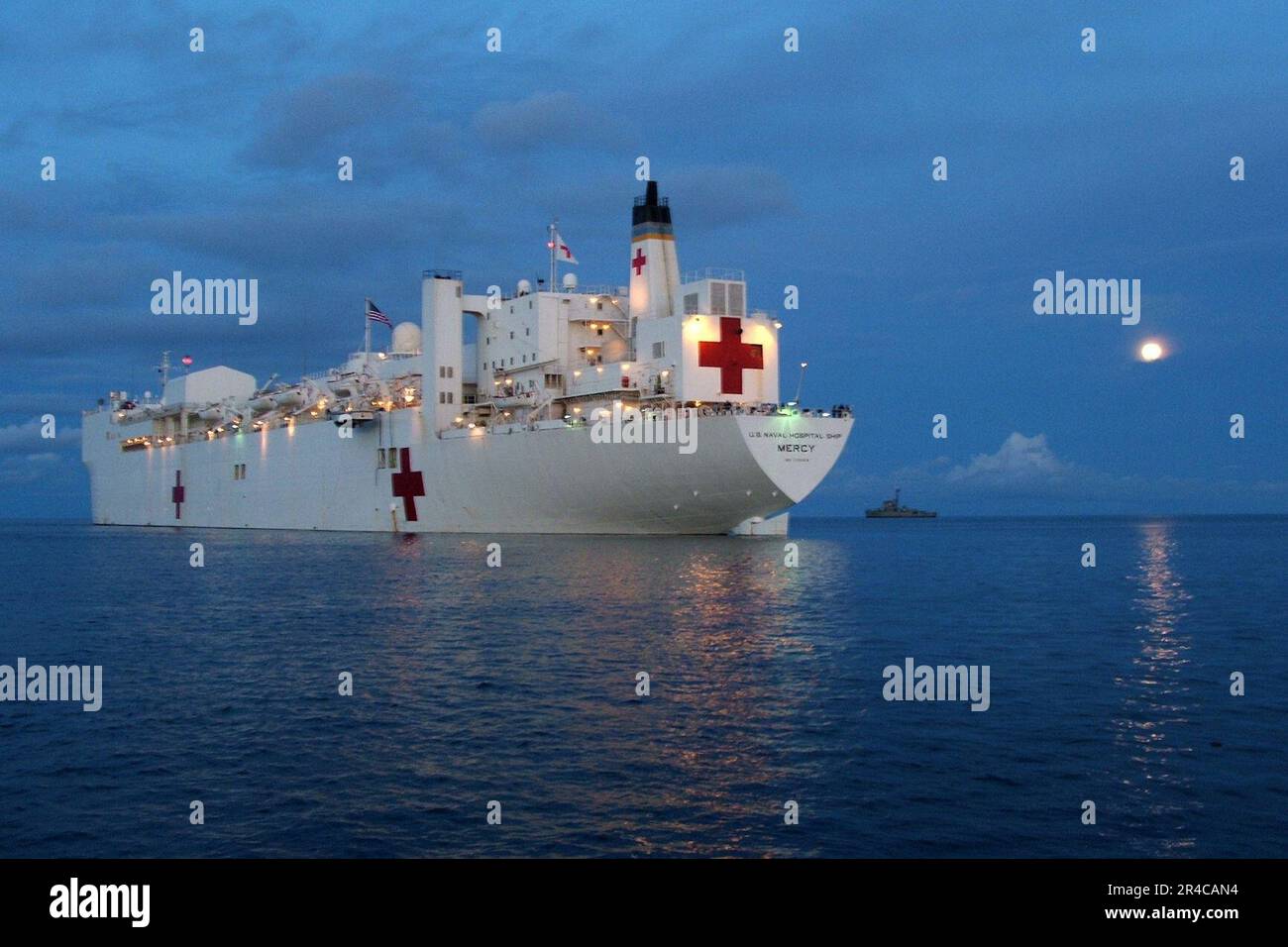 US Navy The U.S. Military Sealift Command (MSC) Hospital Ship USNS ...