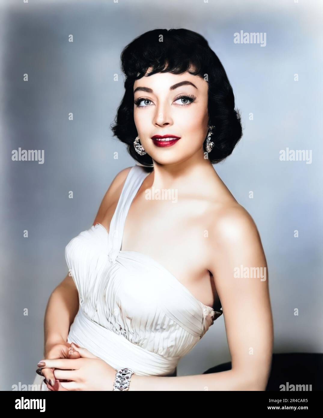 Abbott costello meet the mummy hi-res stock photography and images - Alamy