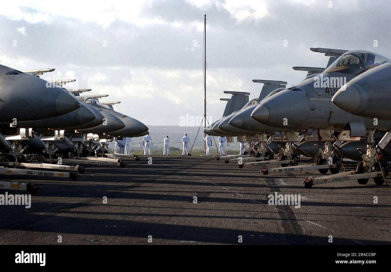 US Navy As the Nimitz-class aircraft carrier USS Ronald Reagan (CVN 76 ...
