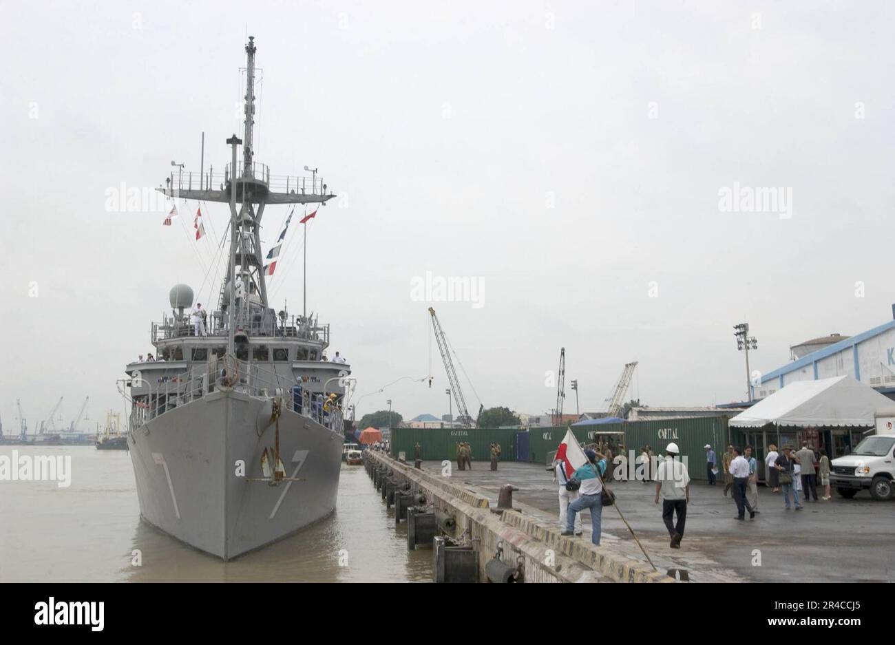US Navy Mine counter measure ship USS Patriot (MCM 7) pulls into Ho Chi ...