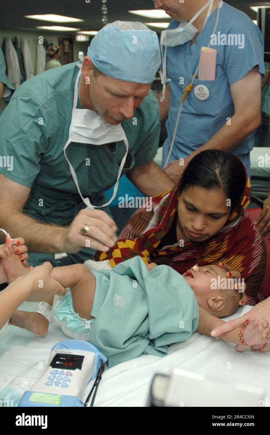 US Navy Navy Capt. commanding officer of the Medical Treatment Facility ...