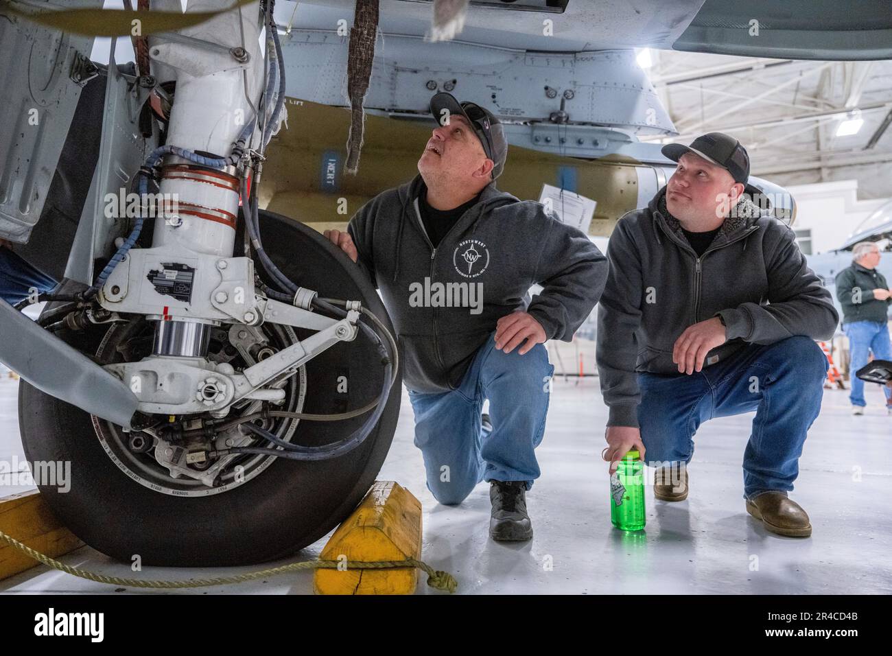 Northwest Machining and Manufacturing tour the 124th Fighter Wing’s ...