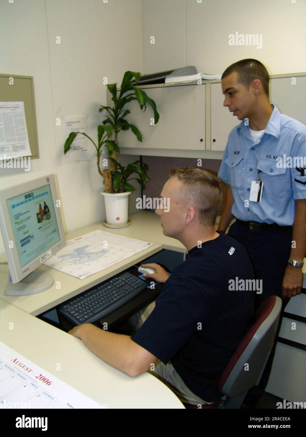 US Navy Machinist's Mate right, assigned to Yokosuka's Personal ...