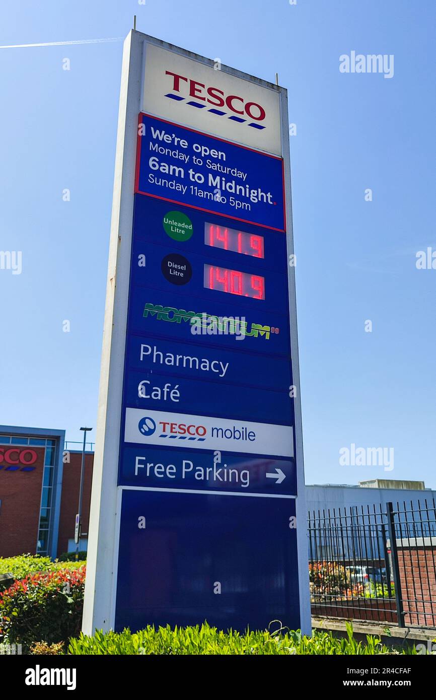 141 9 hi-res stock photography and images - Alamy