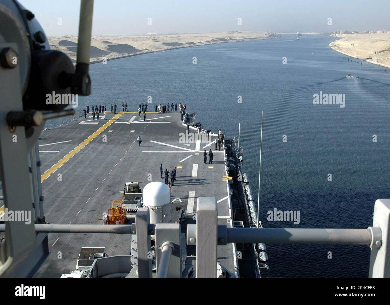 US Navy Sailors aboard the amphibious assault ship USS Saipan (LHA 2 ...