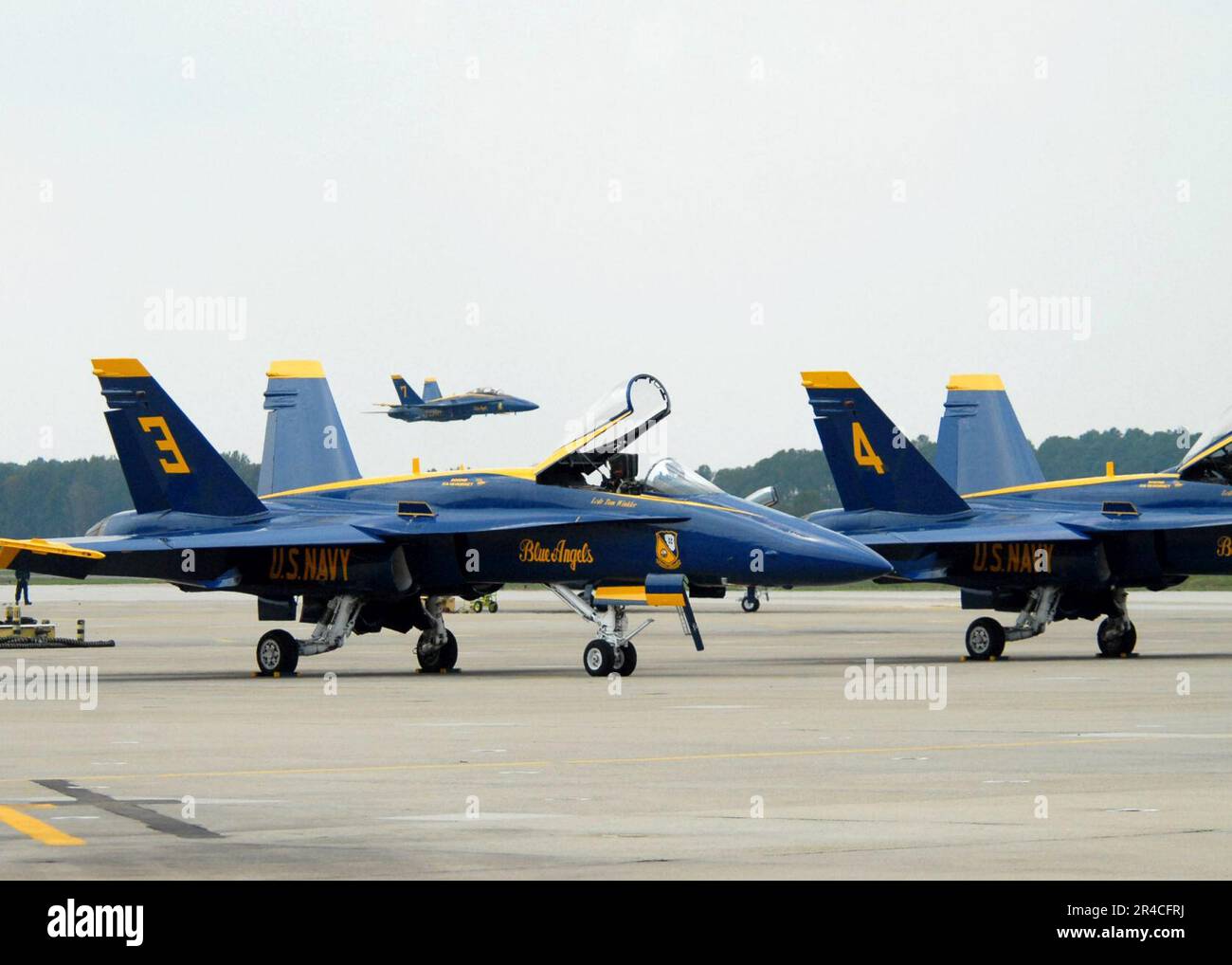 US Navy The Navy's Flight Demonstration team, the Blue Angels performs ...