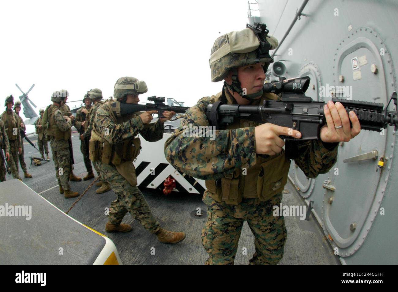 US Navy Marines assigned to 2-4 Weapons Company stay combat ready by ...