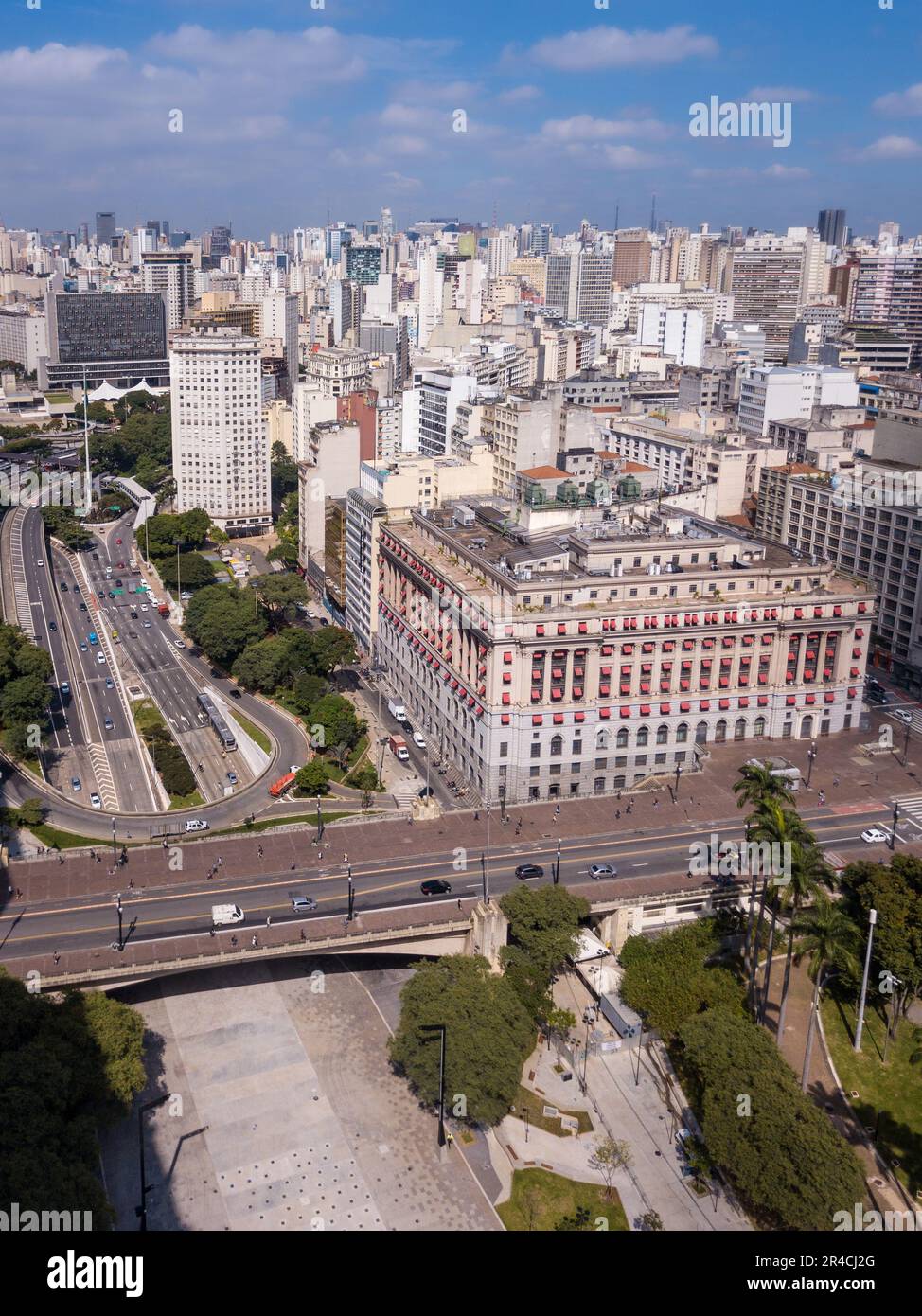 Beautiful aerial drone view of Anhangabau Valley square, viaduto do cha ...