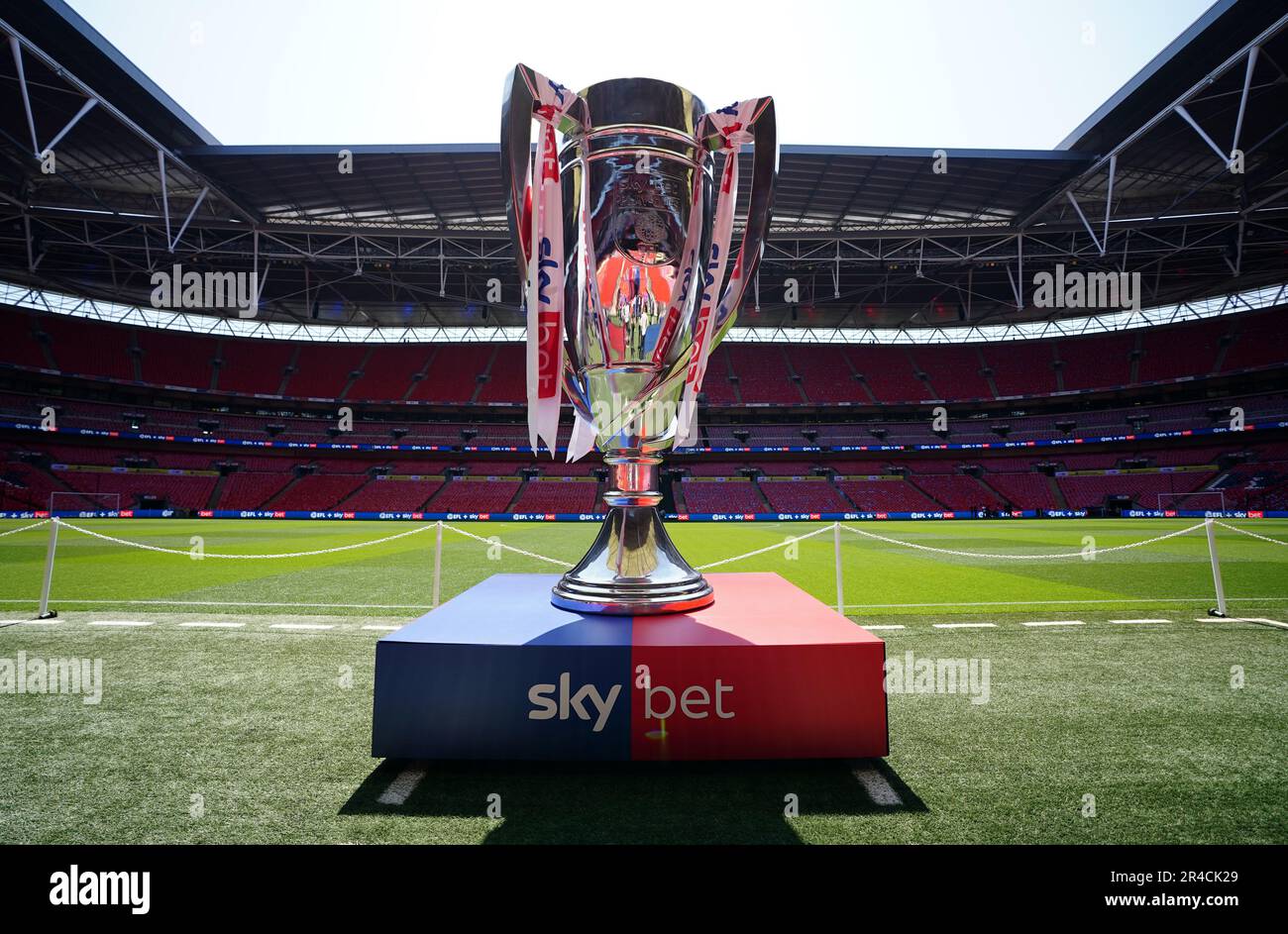 An oversized replica of the trophy is seen pitch side prior to the Sky ...