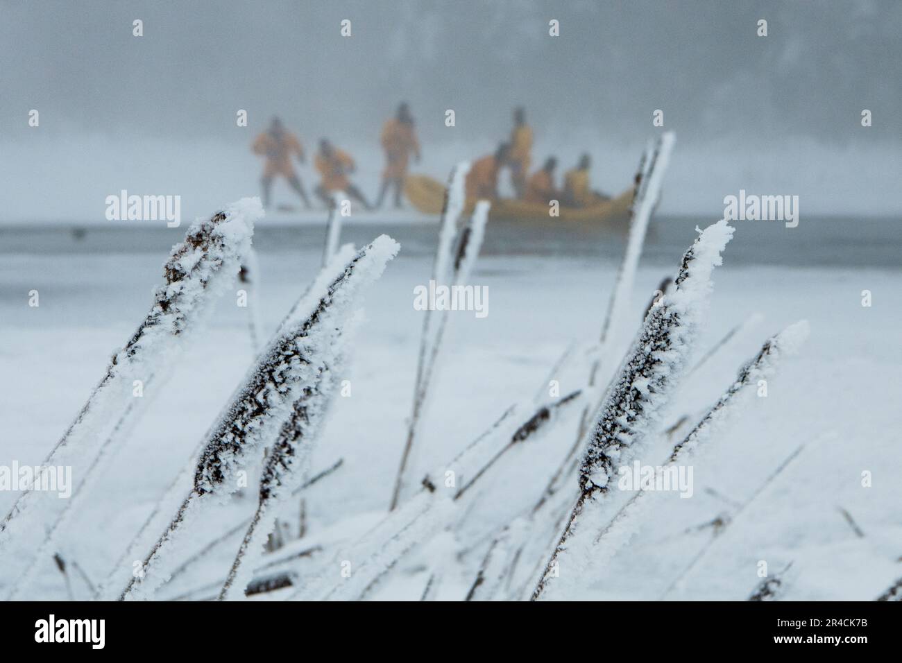 Alaska six mile lake hi-res stock photography and images - Alamy