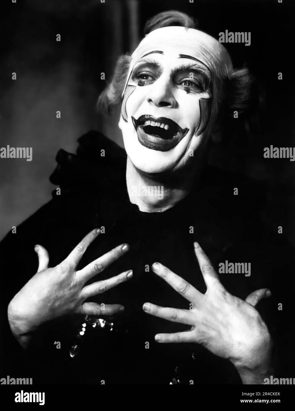 LON CHANEY in HE WHO GETS SLAPPED (1924), directed by VICTOR SJOSTROM ...