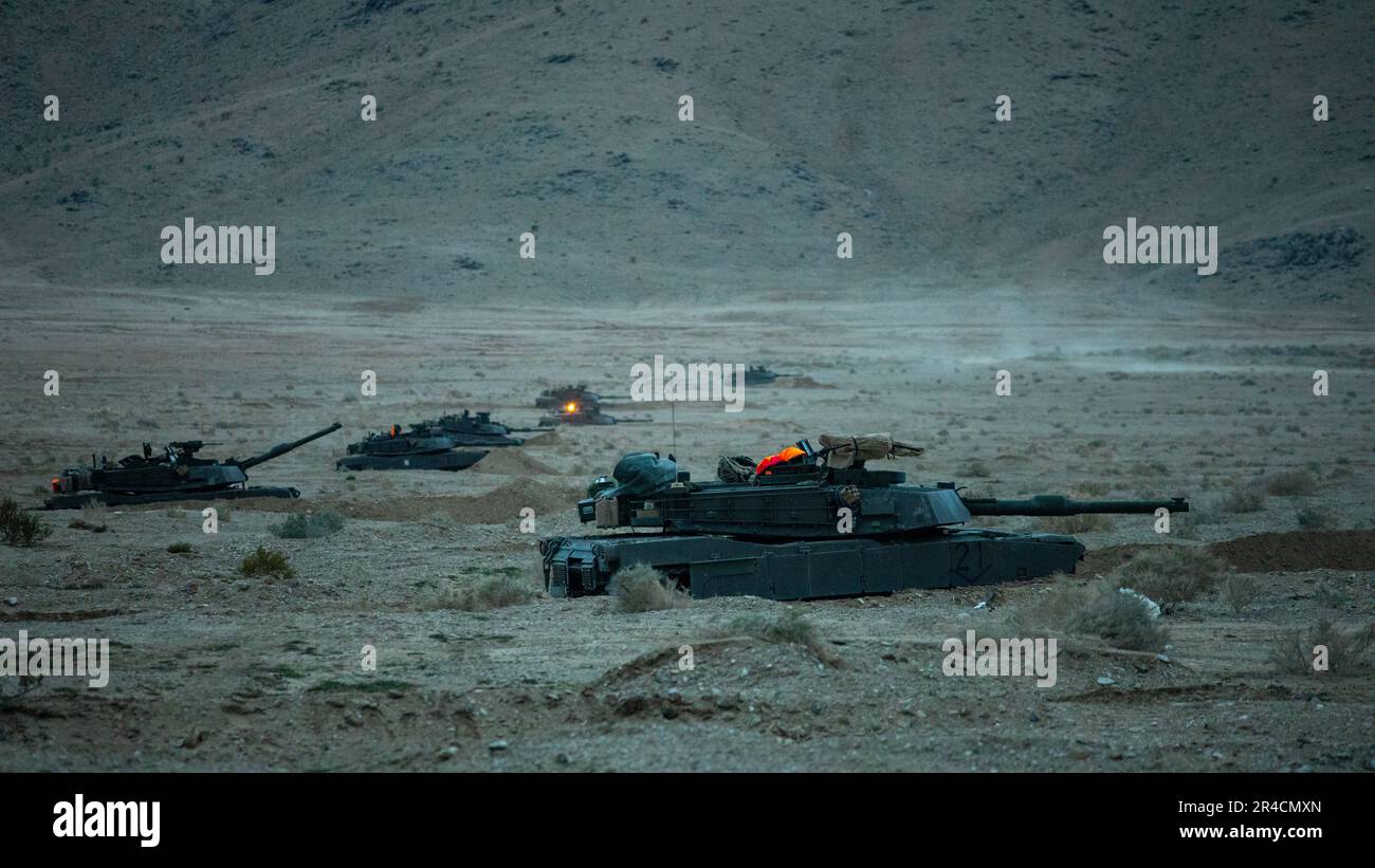 U.S. Army Soldiers assigned to the "Hound Battalion," 3rd Battalion ...