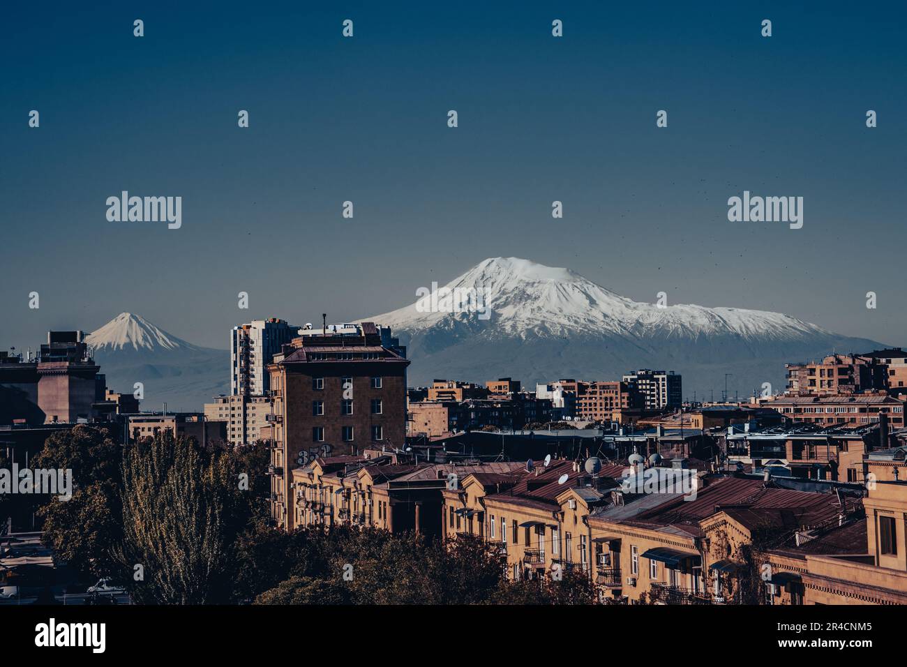 Day time photo hi-res stock photography and images - Alamy