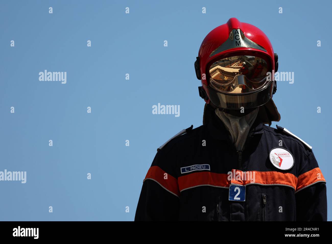 Monte Carlo, Monaco. 27th May, 2023. Circuit atmosphere - a fire marshal. Formula 1 World ...