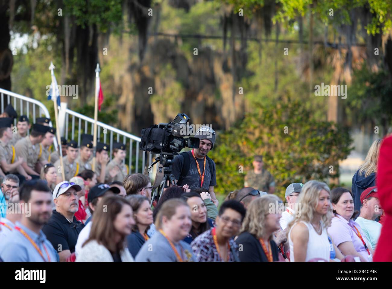Students with Heritage High School and Eugene Ashley High School Junior ...