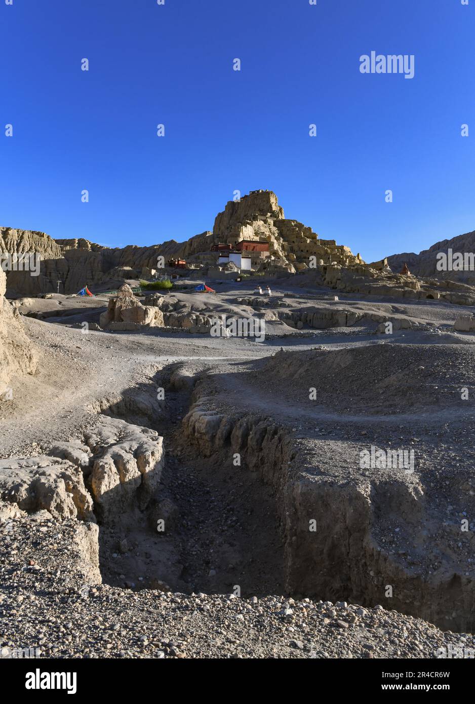 (230527) -- ZANDA, May 27, 2023 (Xinhua) -- This photo taken on May 26 ...