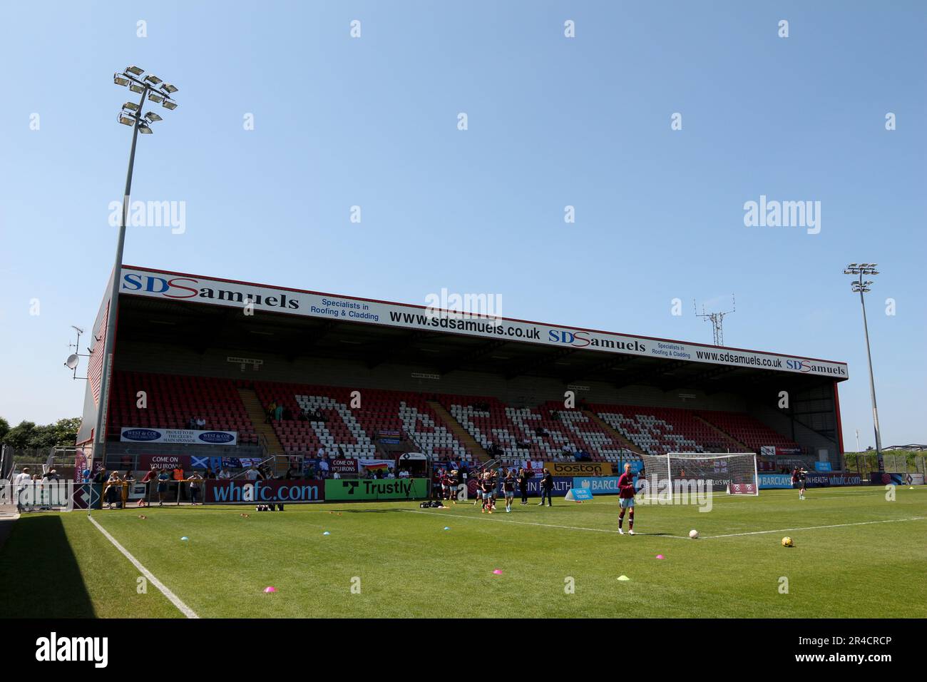 London, UK. 27th May, 2023. Chigwell Construction Stadium, London ...