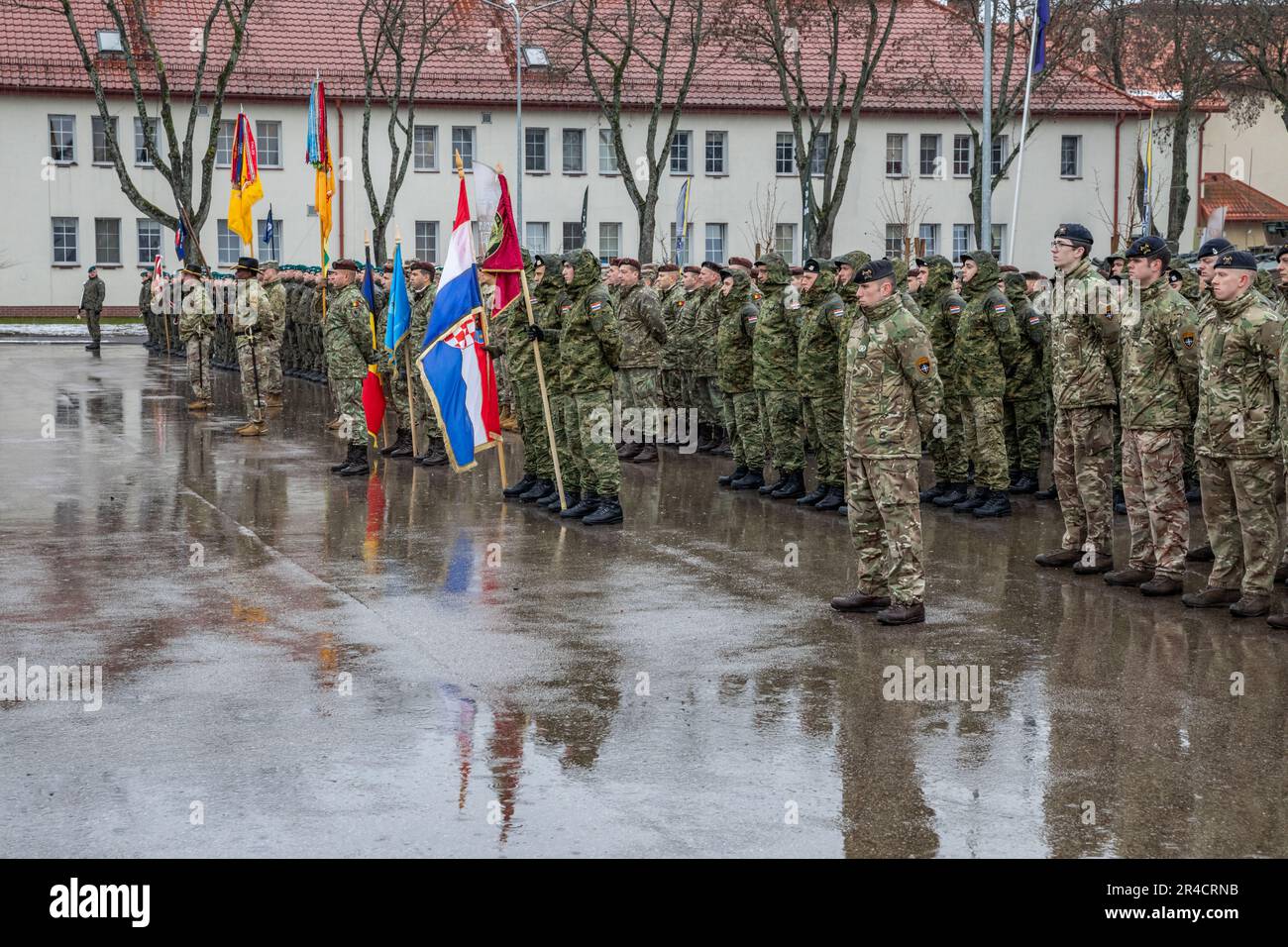 Soldiers assigned to NATO eFP Battle Group Poland, including Soldiers ...