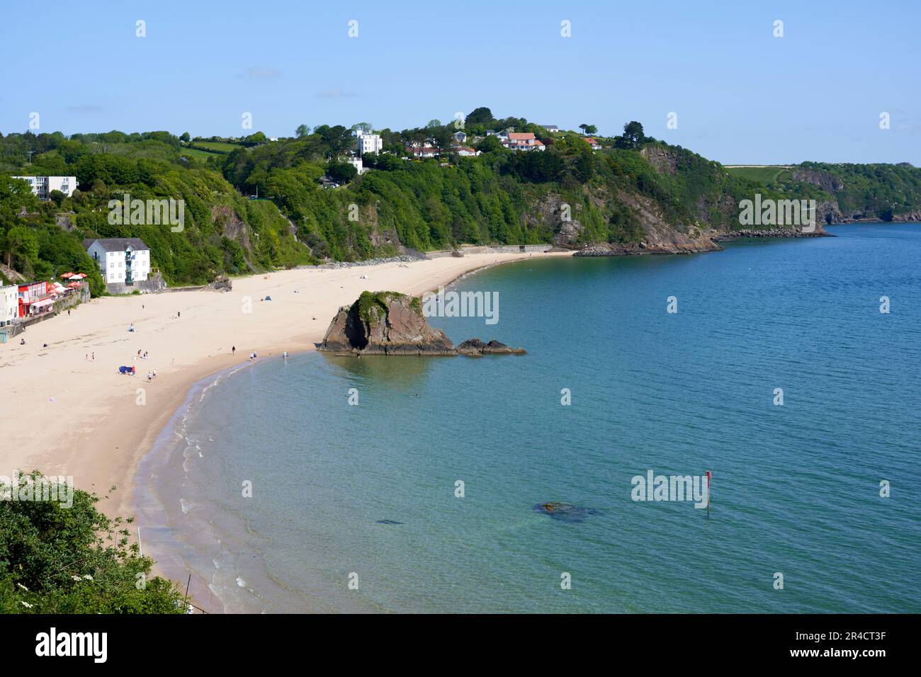 Tenby North beach and Goskar Rock, Tenby, Pembrokeshire, West Wales ...