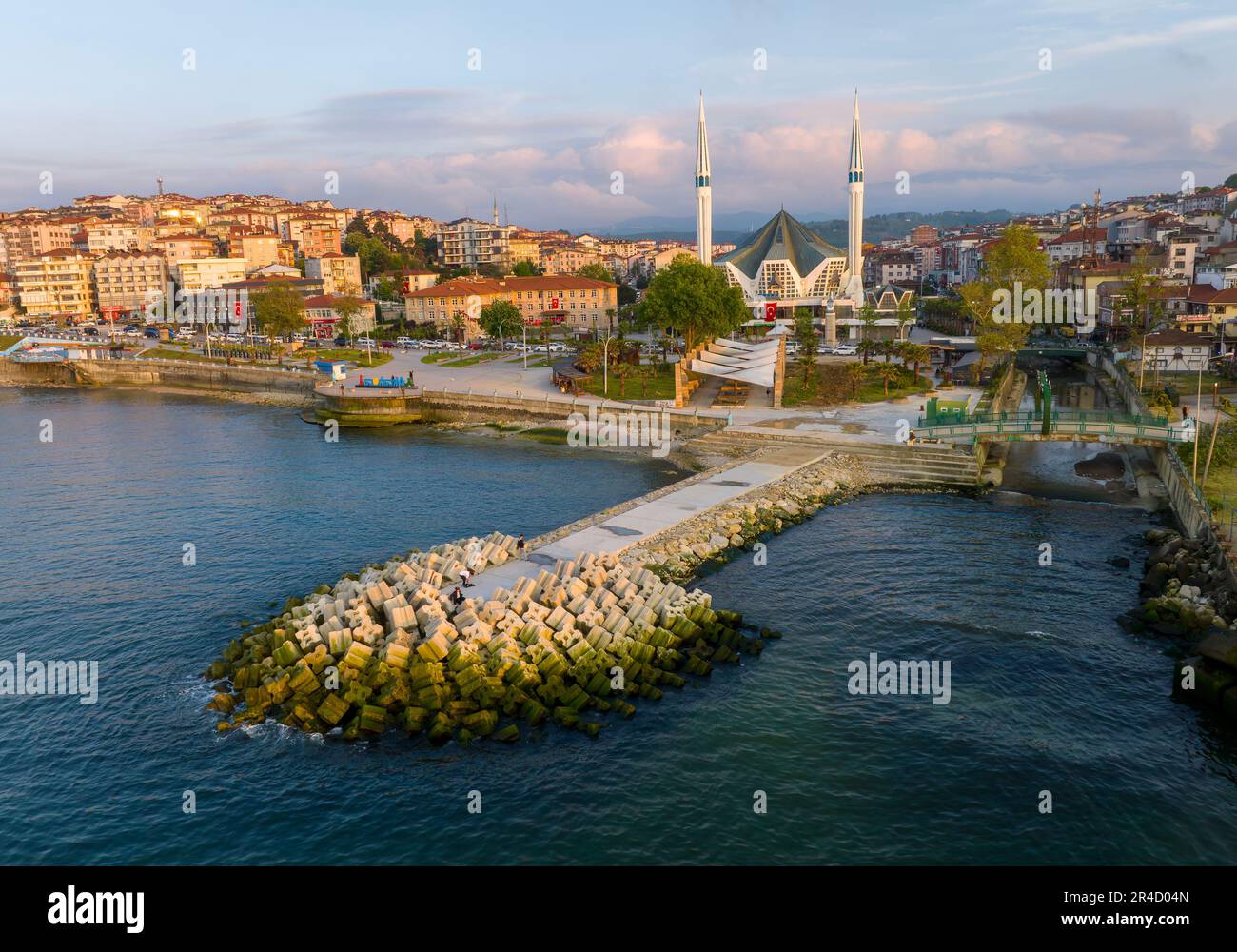 Akcakoca Town coastal view in Duzce Province Stock Photo - Alamy