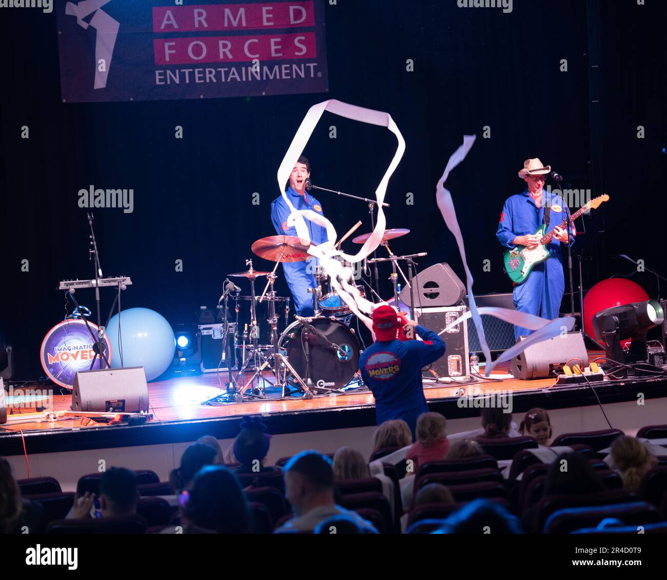 Imagination Mover Dave Poche encourages kids to be silly and creative ...