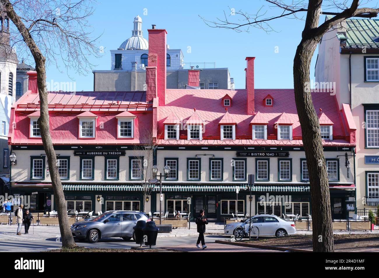 De buade street hi-res stock photography and images - Alamy