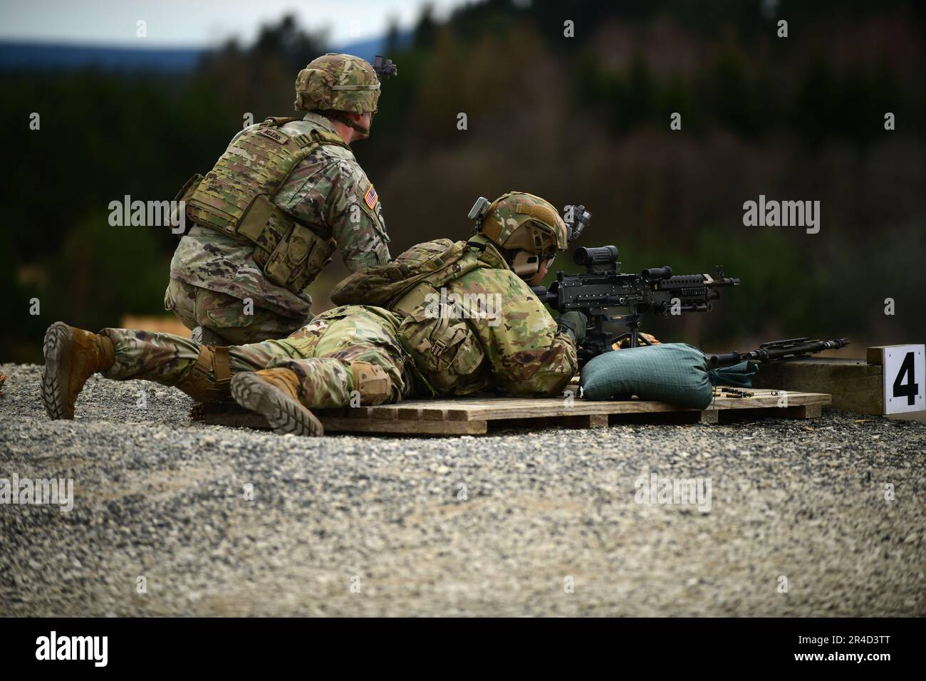 Assistant machine gunner hi-res stock photography and images - Alamy