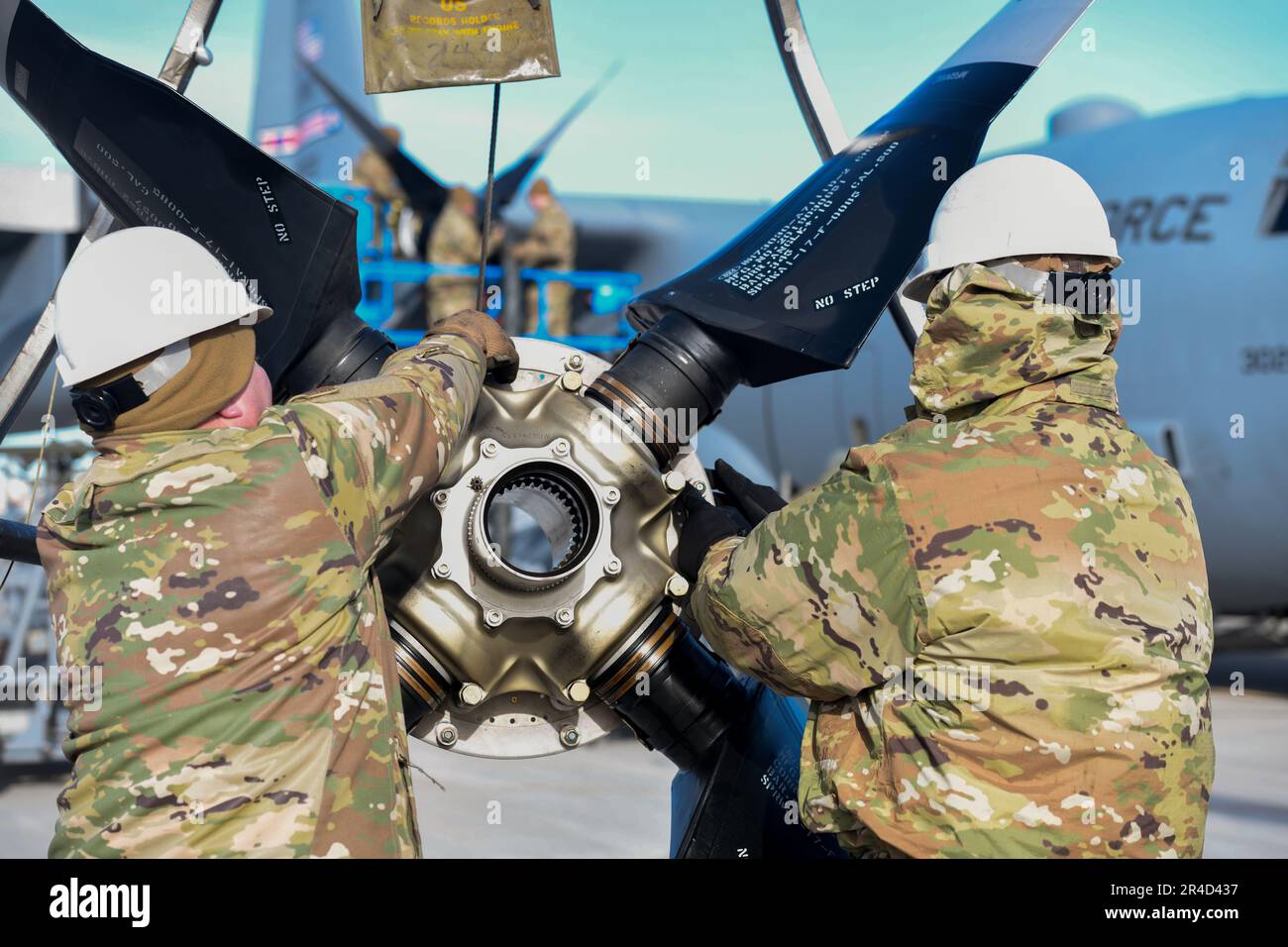 Aerospace propulsion technicians assigned to the 910th Aircraft ...