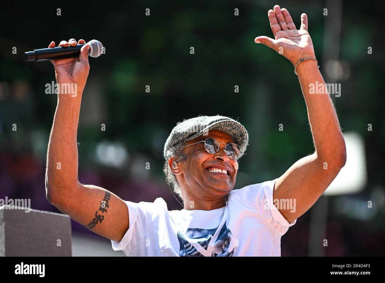 French singer and former tennis player Yannick NOAH performs on stage ...