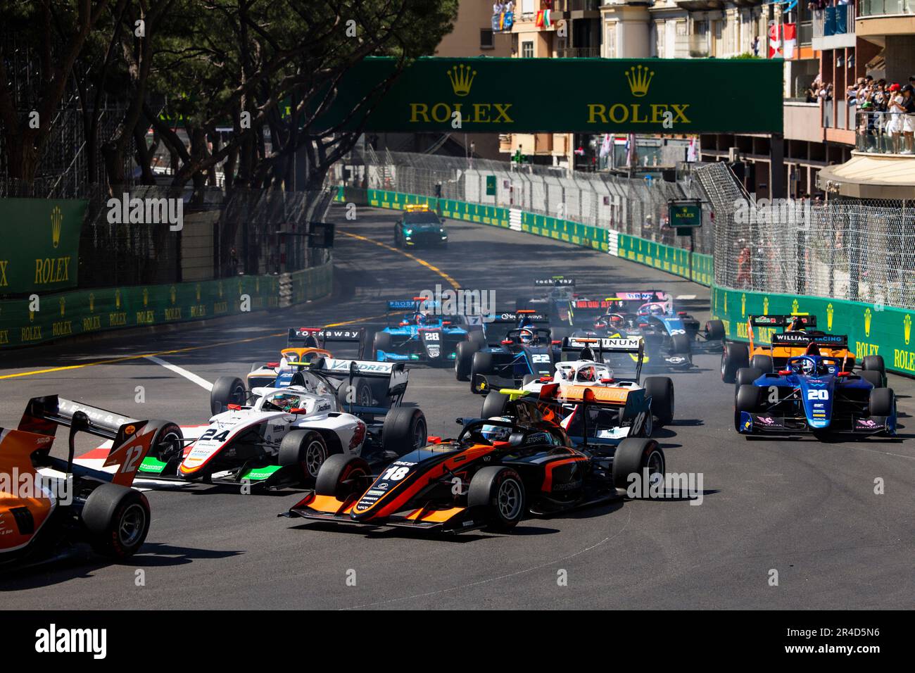 Start of the race 18 VILLAGOMEZ Rafael (mex), Van Amersfoort Racing ...