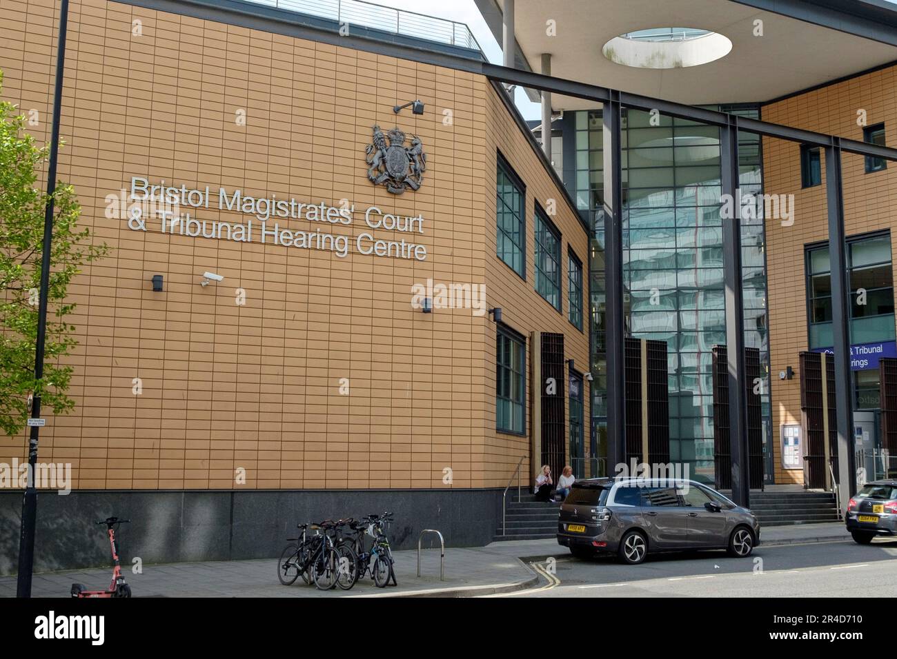 Bristol magistrates court hi-res stock photography and images - Alamy