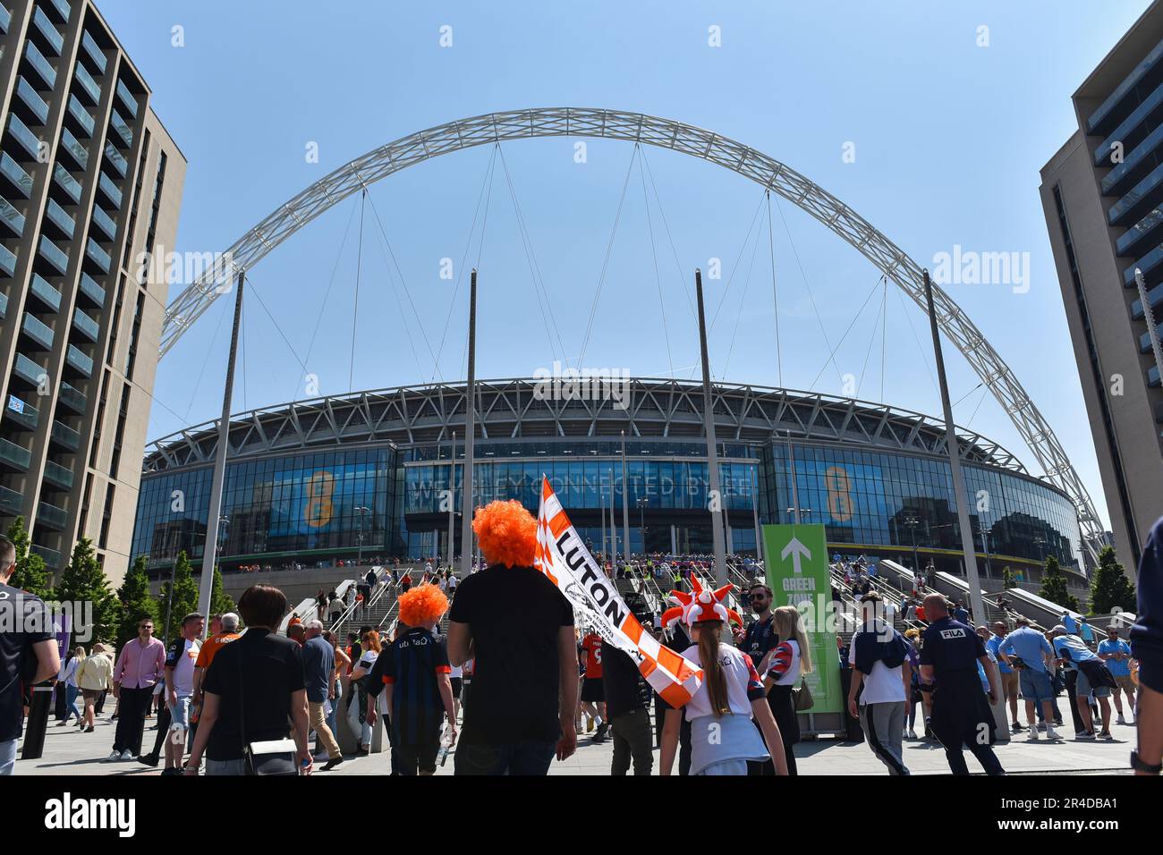 Coventry city fans wembley hi-res stock photography and images - Alamy