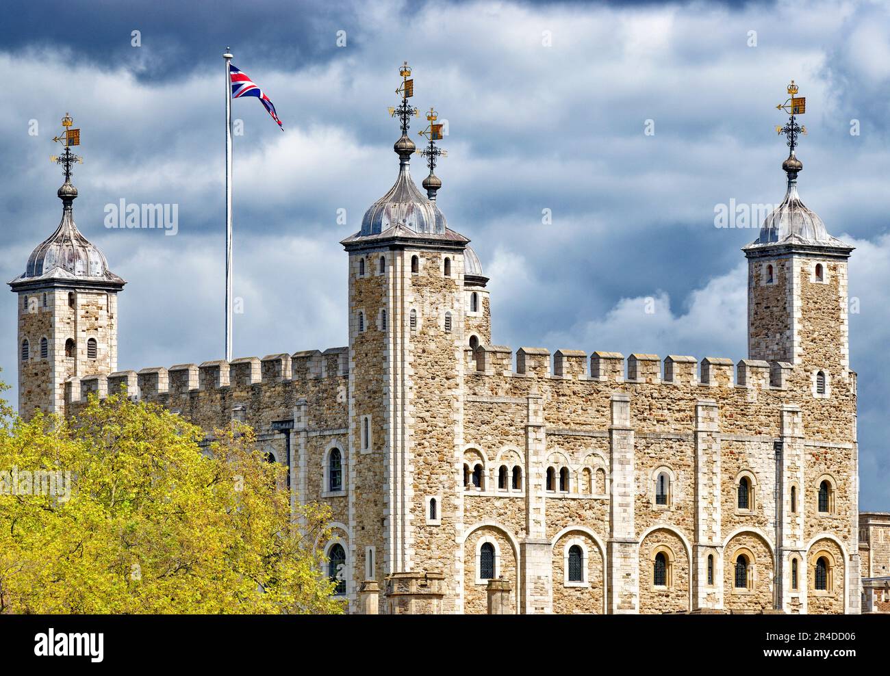 London River Thames the Tower of London the towers of the medieval ...
