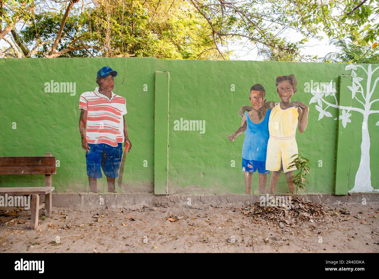 Street art mural of a man and two children in Cartagena Colombia Stock ...