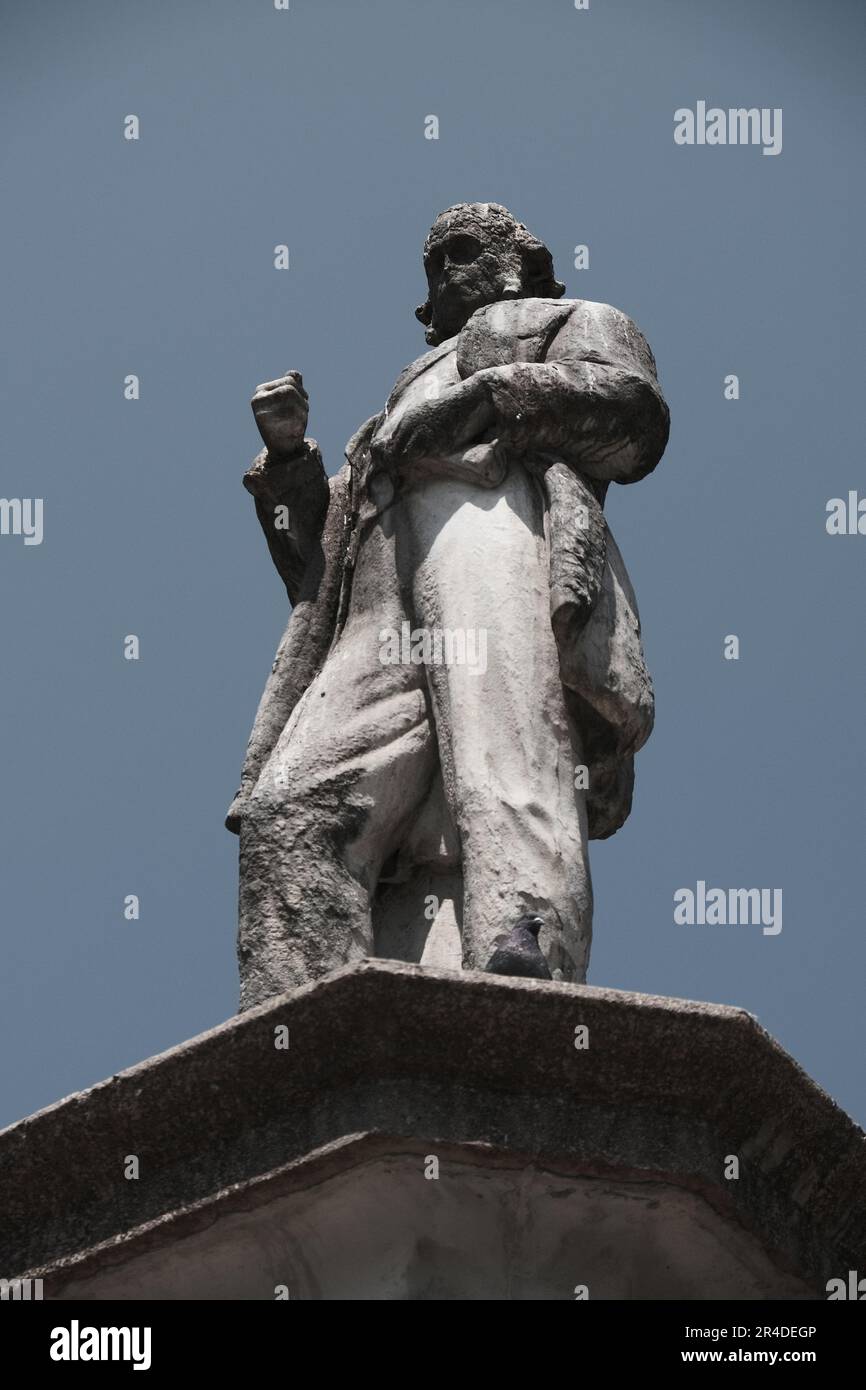 Cobden statue hi-res stock photography and images - Alamy