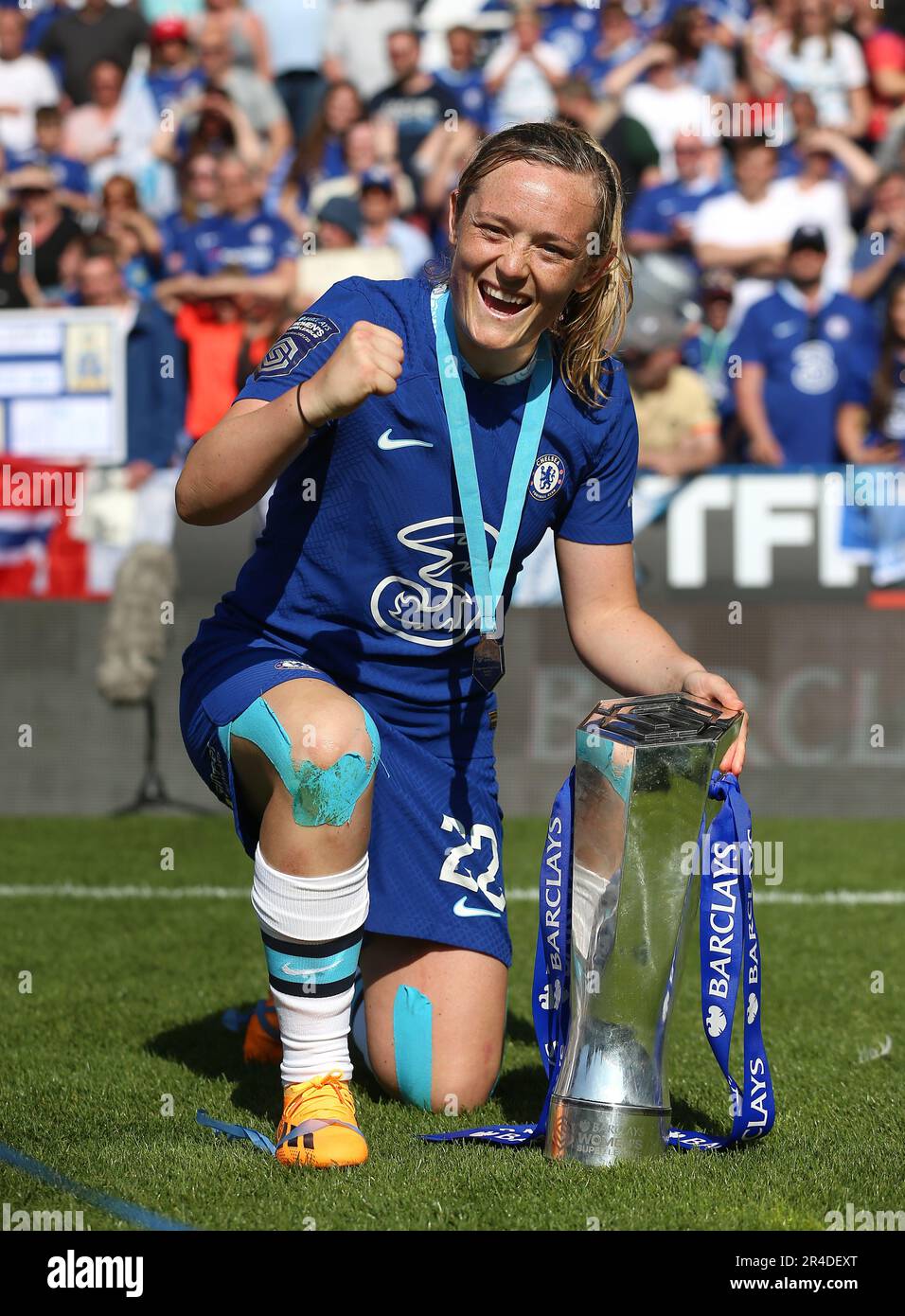 Chelsea's Erin Cuthbert celebrates with the league trophy after the ...