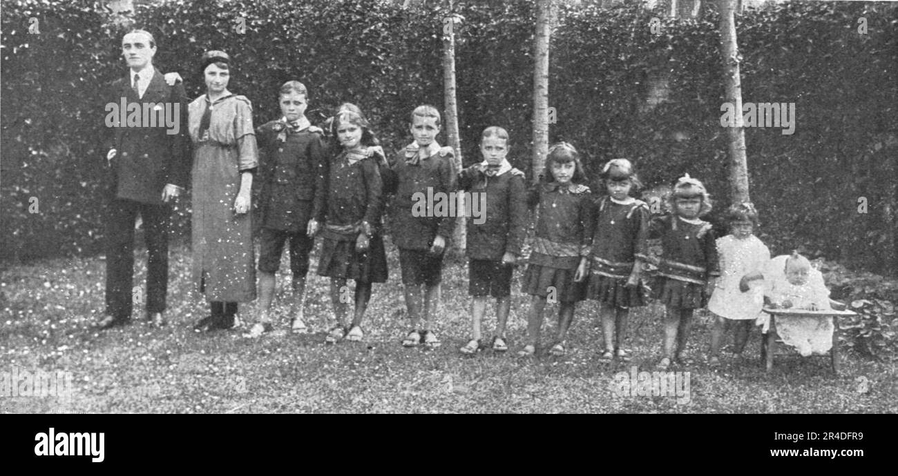 Position de naissance hi-res stock photography and images - Alamy