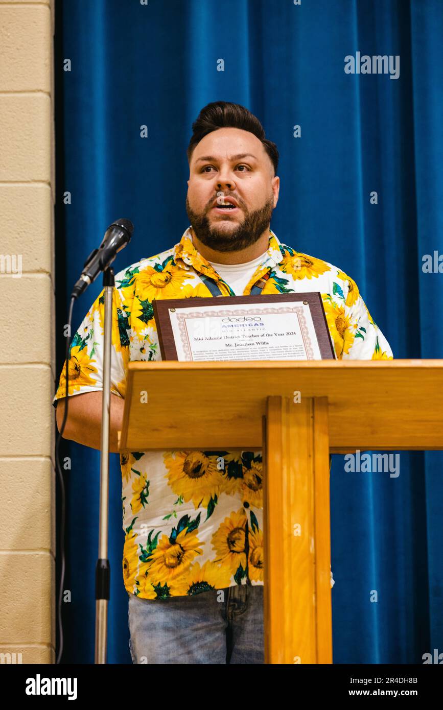 Jonathan Willis, a special education teacher at Tarawa Terrace ...