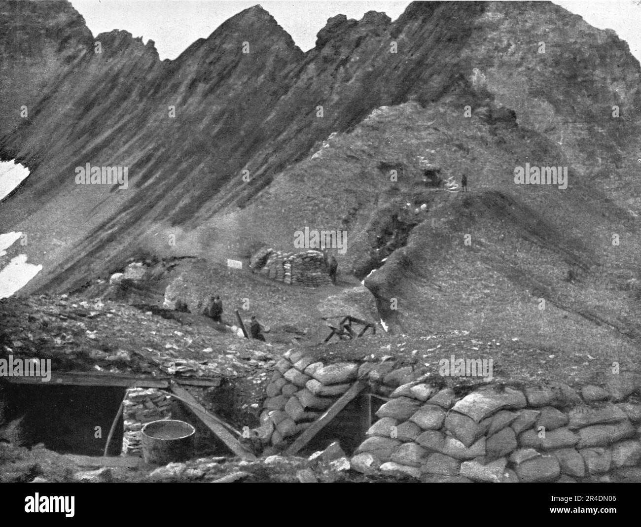Ww1 trench italy Black and White Stock Photos & Images - Alamy