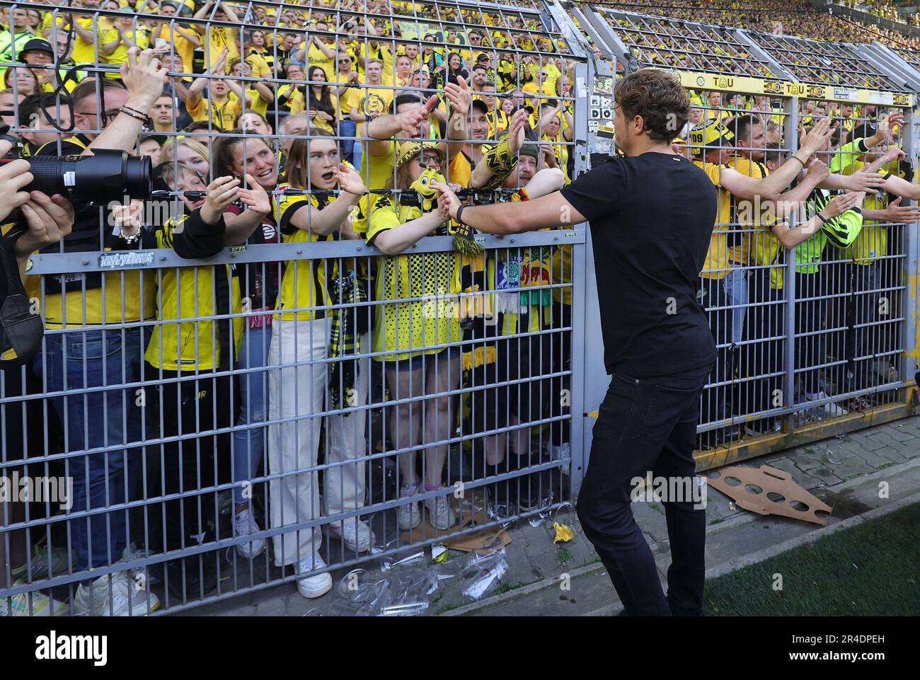 Dortmund, Deutschland. 27th May, 2023. firo: 05/27/2023, football, 1 ...