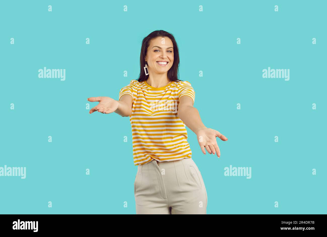 Embrace life open arms hi-res stock photography and images - Alamy
