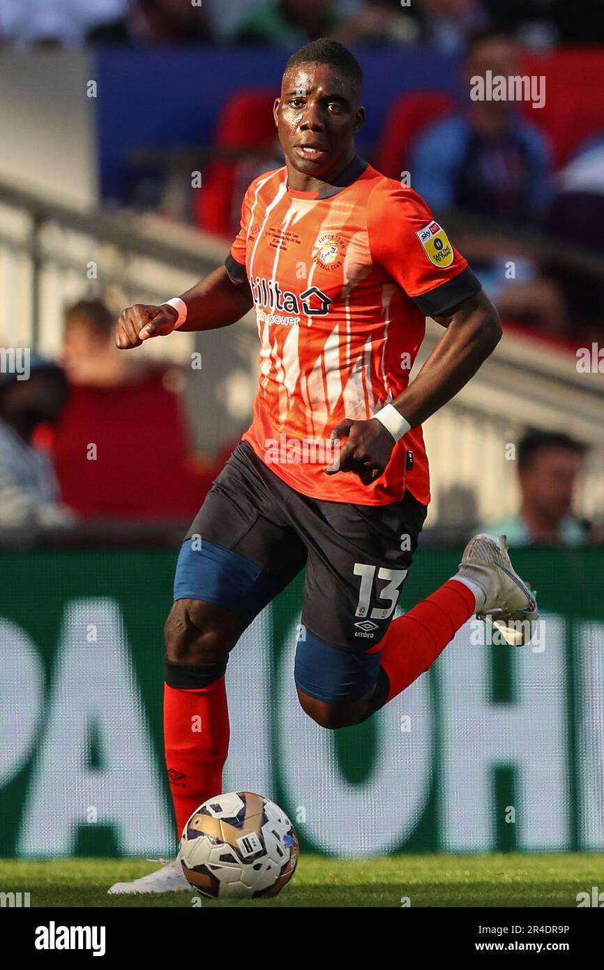 Marvelous Nakamba #13 of Luton Town during the Sky Bet Championship ...