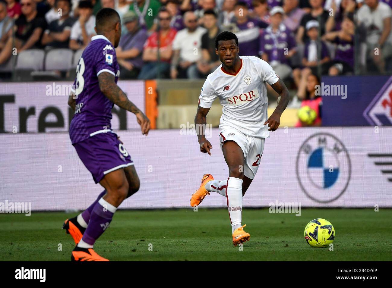 Wijnaldum 2022 hi-res stock photography and images - Alamy