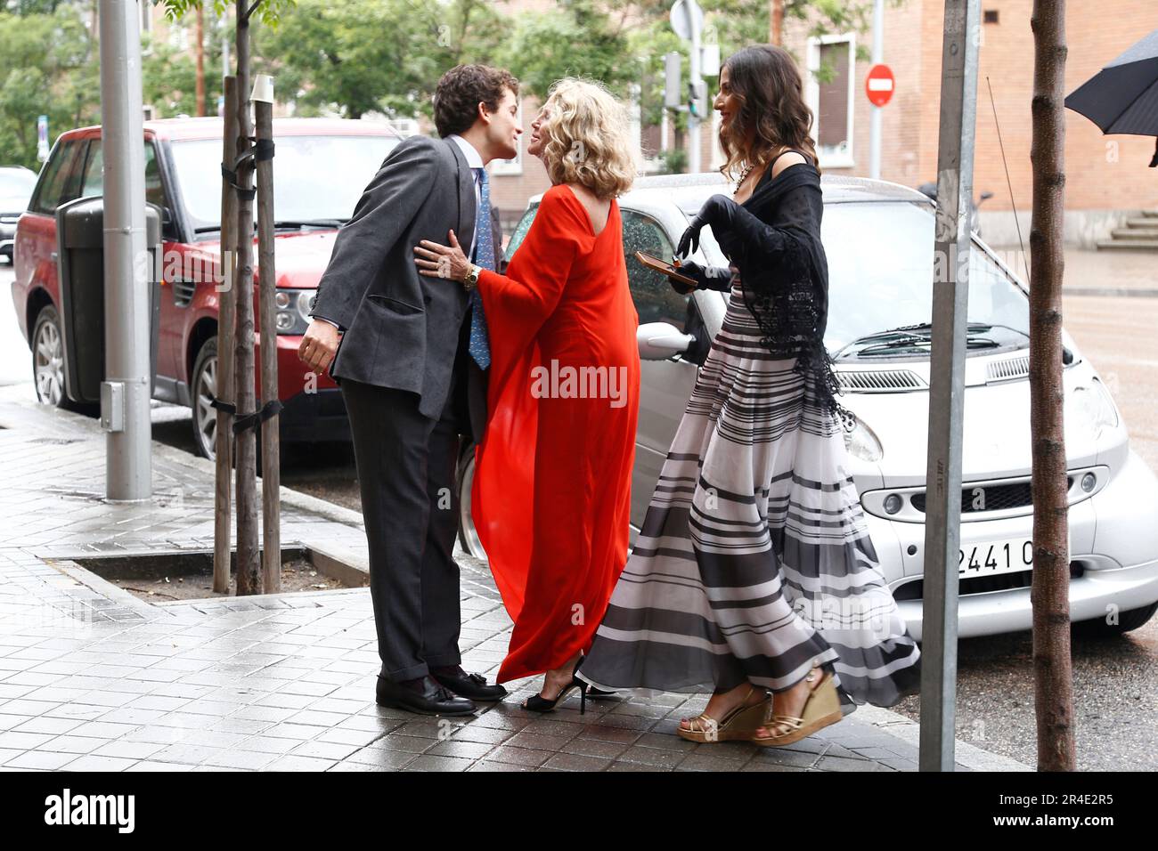 Luis Osorio, María Suelves and Khali El Assir upon their arrival at the ...